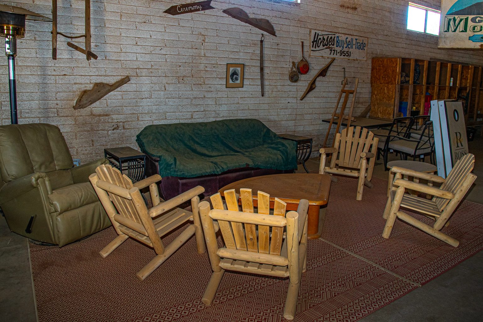 Facilities Tour - Granite Mountain Stables