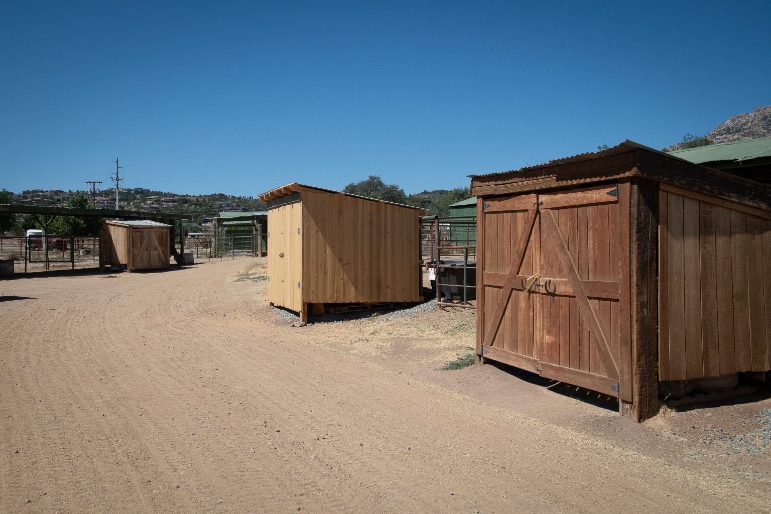 Facilities Tour – Granite Mountain Stables